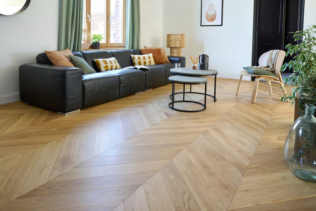 Parquet point de hongrie – Chêne massif – Naturel – 18 x 125 mm | Prix ...
